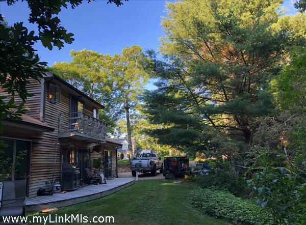 92 Spring Hill Road