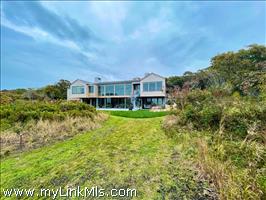 76 Menemsha Inn Road