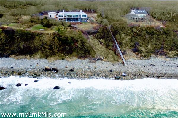 76 Menemsha Inn Road