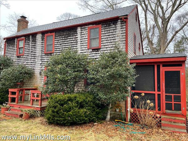96 Dunham Avenue