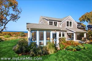 94 Menemsha Inn Road