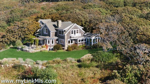 94 Menemsha Inn Road